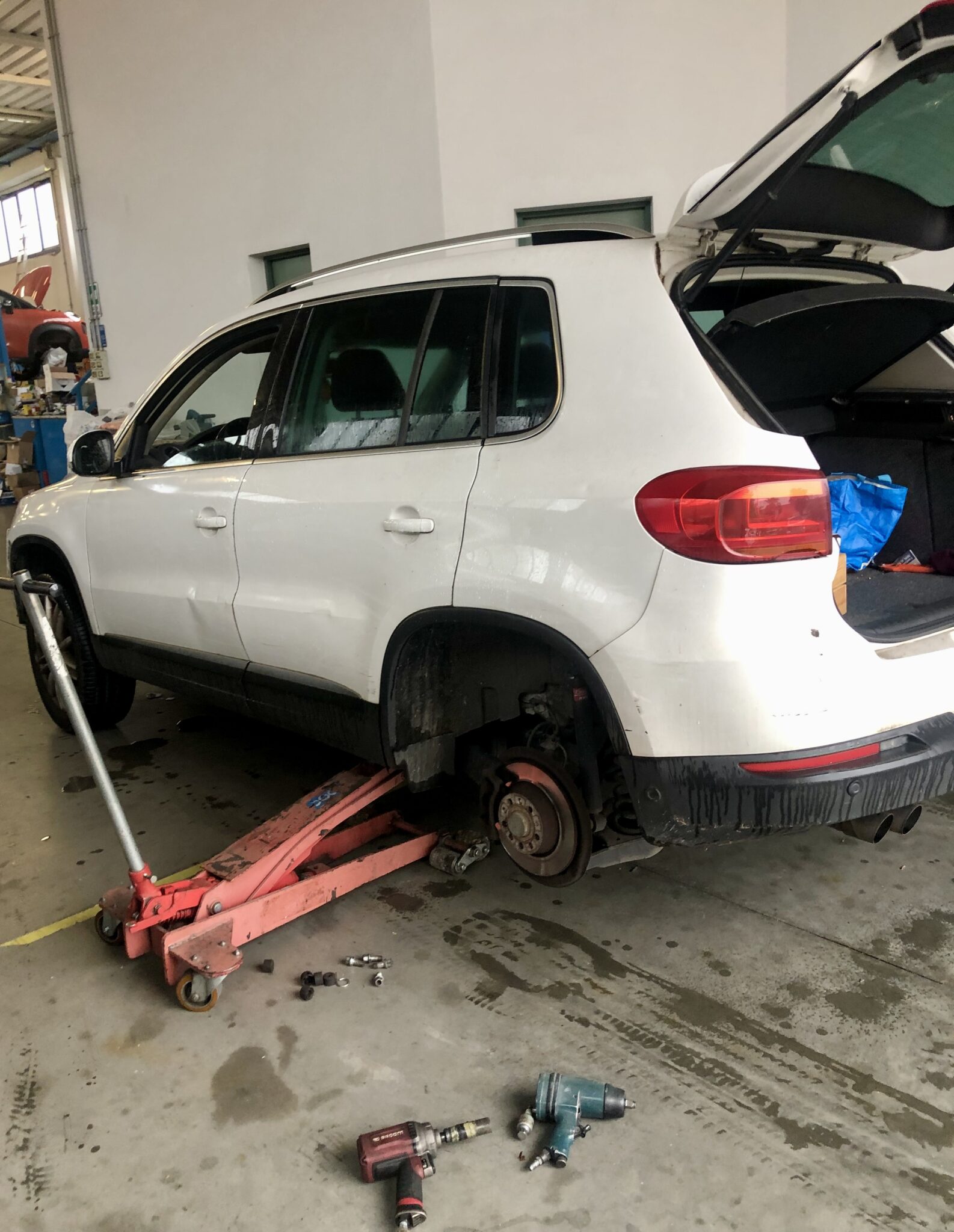 La legittimazione attiva dell'utilizzatore di un veicolo concesso in ...